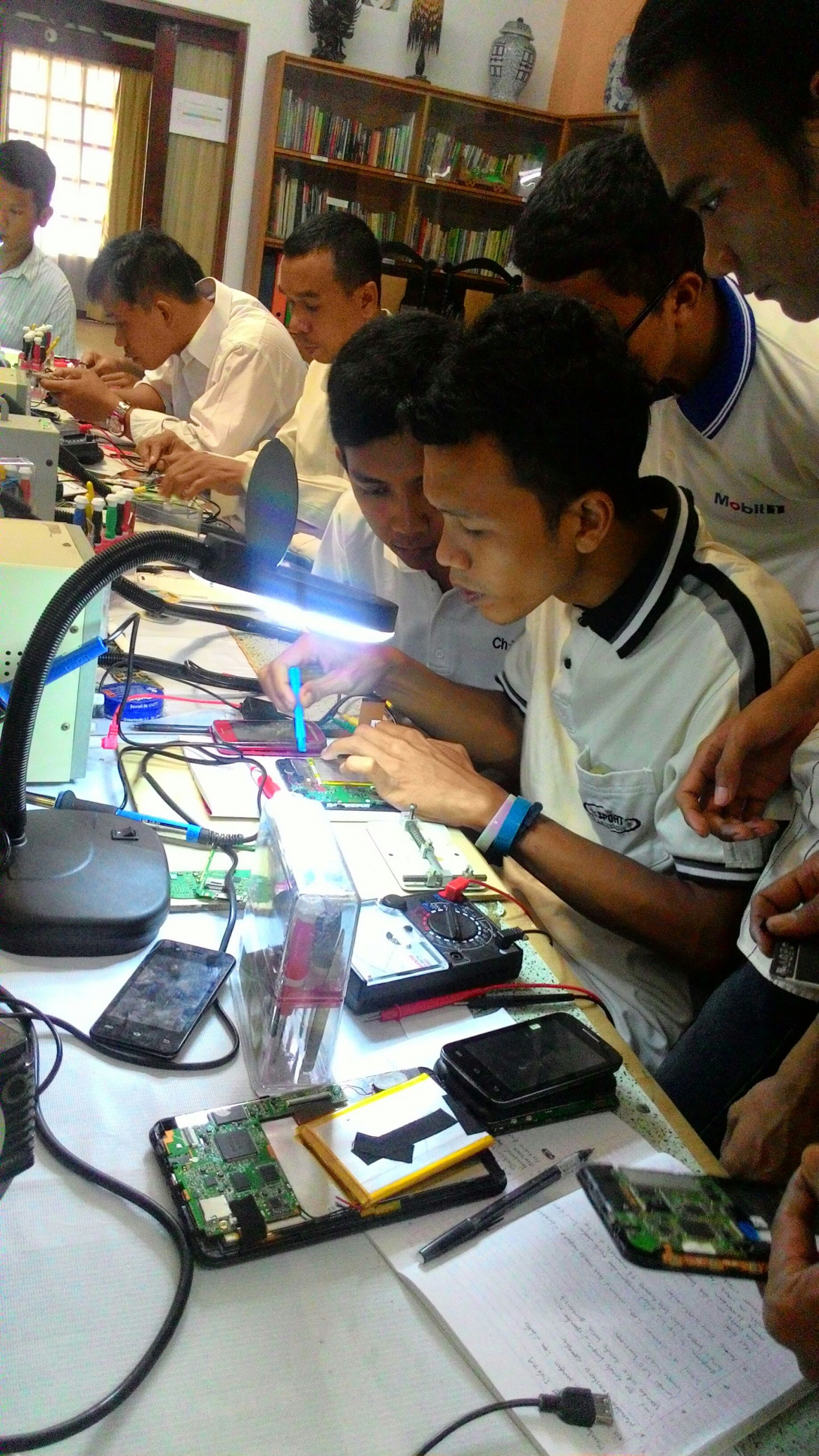 Mobile phones Service Training for Technician | Erajaya